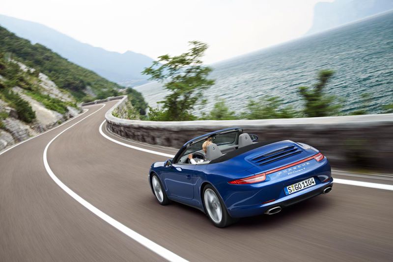 Porsche 911 technical specifications and fuel economy